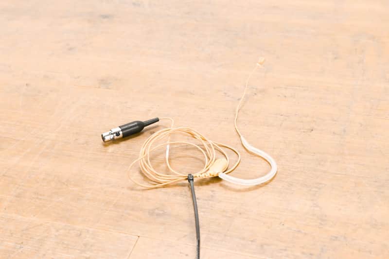 Shure MX153T/O-TQG Omnidirectional Earset Microphone CG011BM | Reverb