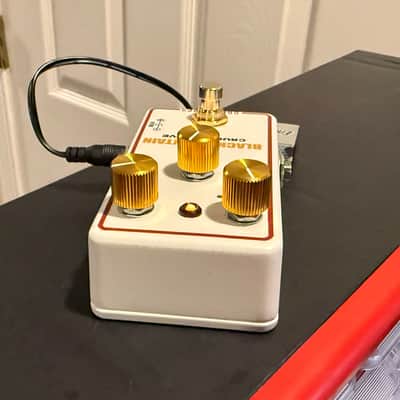 PedalPCB Precipice/clone of the Black Mountain Crunch drive | Reverb