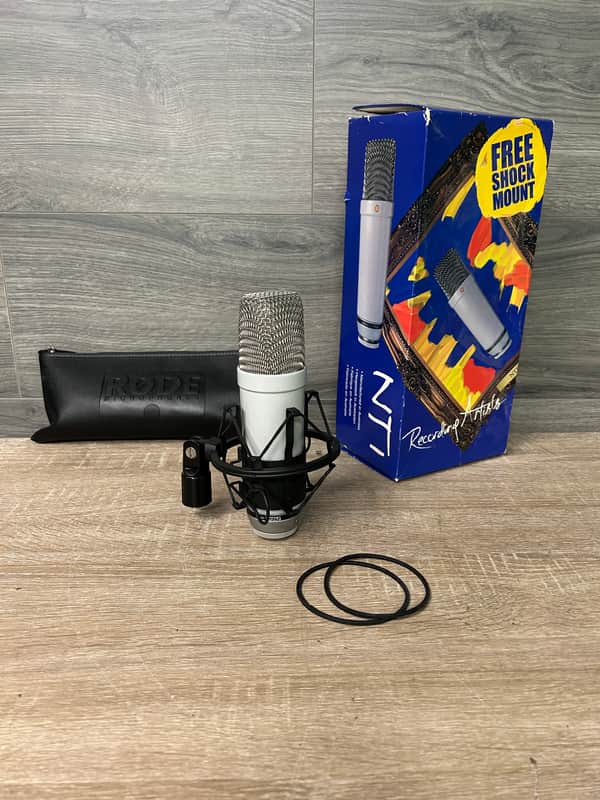 Rode NT1 Condenser Microphone w/ SM1 Shock Mount #2639 | Reverb