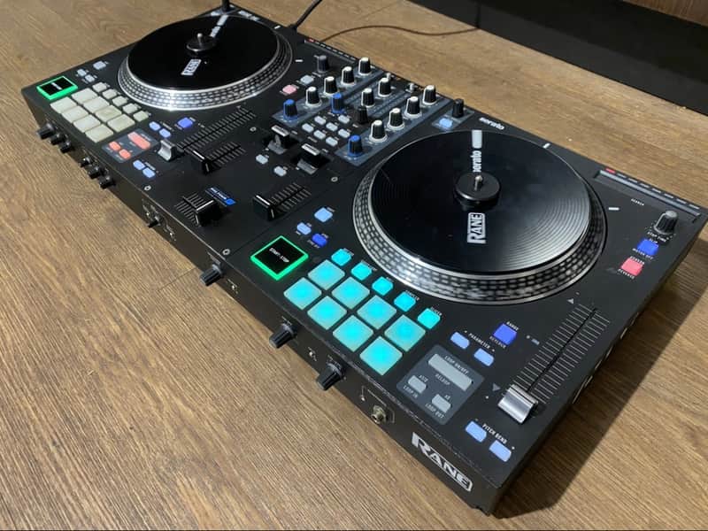 Serato Rane ONE Professional Motorized DJ Controller Black | Reverb UK