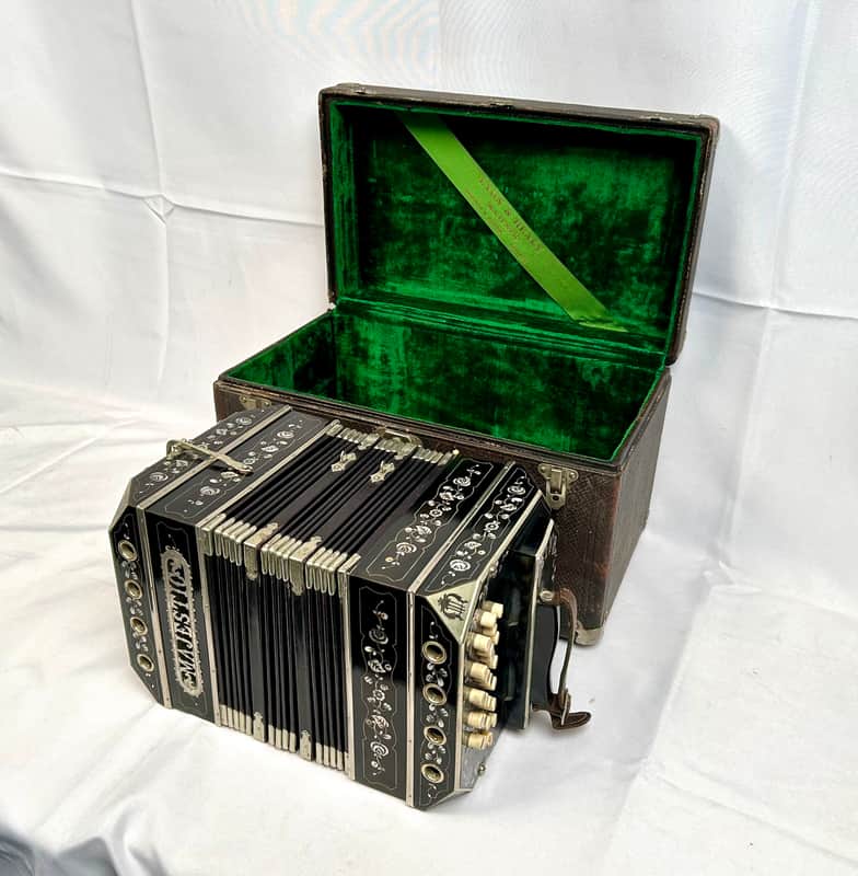 (RARE) Lyon & Healy Majestic Bandoneon (Concertina) Early | Reverb