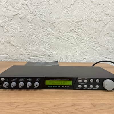 E-MU Systems Proteus 2000 with Composer & Pure Phatt | Reverb