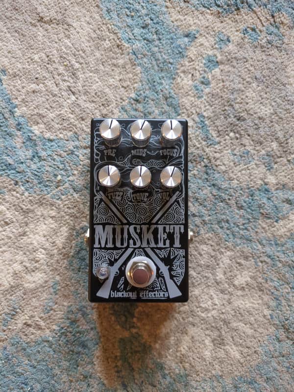 Blackout Effectors Musket Fuzz 2010s - Carbon | Reverb