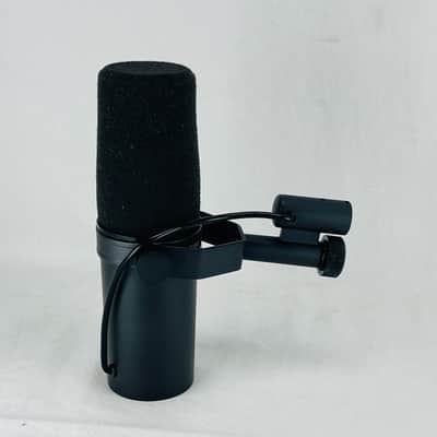 Shure SM7B Cardioid Dynamic Microphone - Black | Reverb