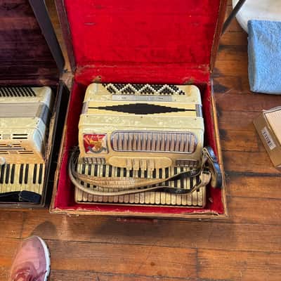 Noble Nobility Full Size Accordion 1950s | Reverb