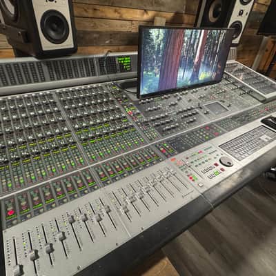 32 Channel Digidesign Avid D-Control ICON ES - Grey | Reverb