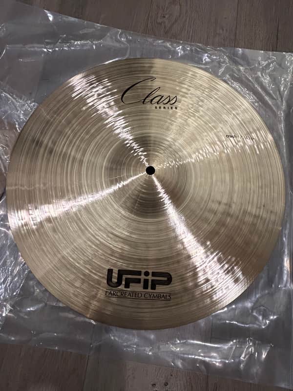 UFIP CS-17L Class Series Light Crash Cymbal 17” | Reverb