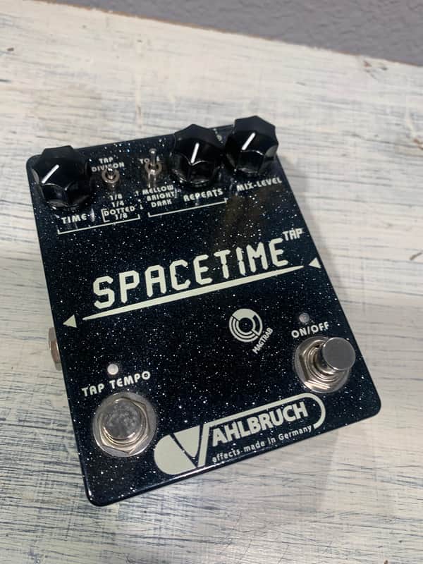 Valbruch Spacetime Delay - Sparkle Black | Reverb
