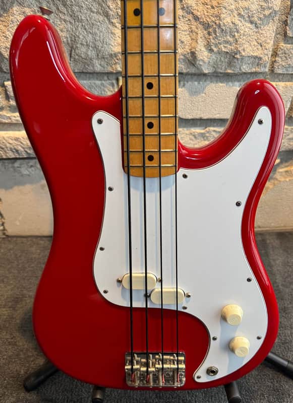 Fender Bullet Bass (B-30), Short Scale, 1981-1983 | Reverb