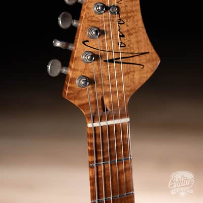 Novo Custom Miris J w/ Flame Maple Neck & Fralin P-90s – | Reverb