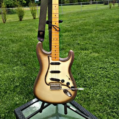Squier CME exclusive classic vibe 70's Stratocaster - Antigua | Reverb