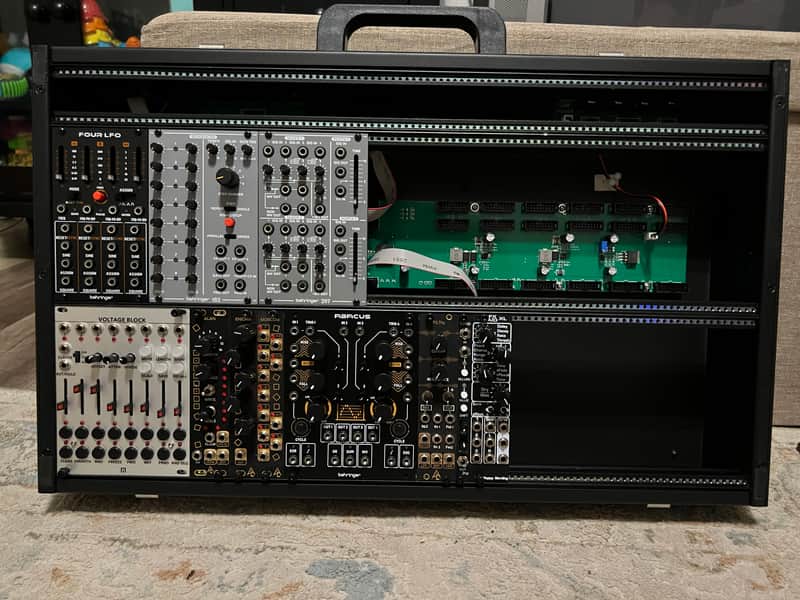 Eurorack System - HUGE DISCOUNT - 104HP 7U Powered Case, 18 | Reverb