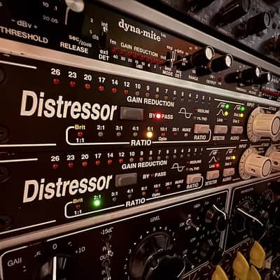 Empirical Labs EL8-XS Distressor SEQUENTIAL Stereo Pair with | Reverb