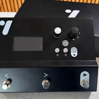 Idoru P-1 MIDI Foot Controller for Backing Tracks, Stems & | Reverb