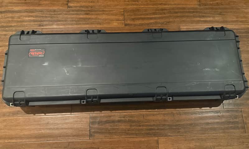 SKB 3i-5014-44 Injection Molded P/J Bass Flight Case with TSA | Reverb