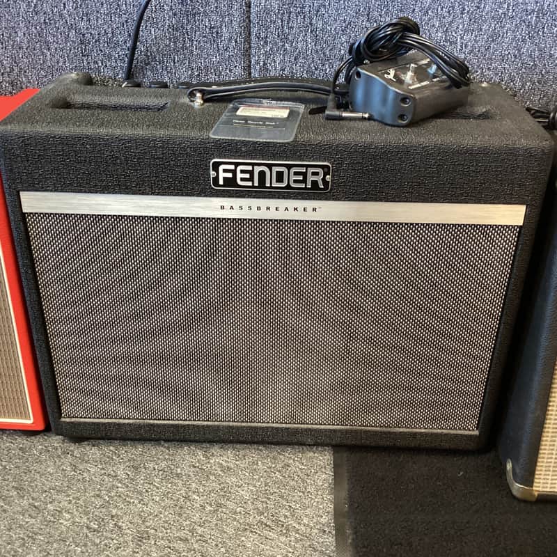 Fender Bassbreaker 30R Tube Guitar Combo Amplifier | Reverb