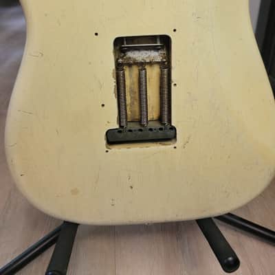 1983-84 Fender Squier Japan '72 Reissue Stratocaster CST-398 | Reverb