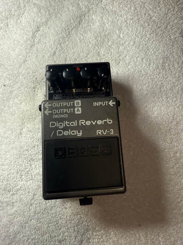 Boss RV-3 Digital Reverb/Delay (Pink or Dark Gray Label) 1994 | Reverb