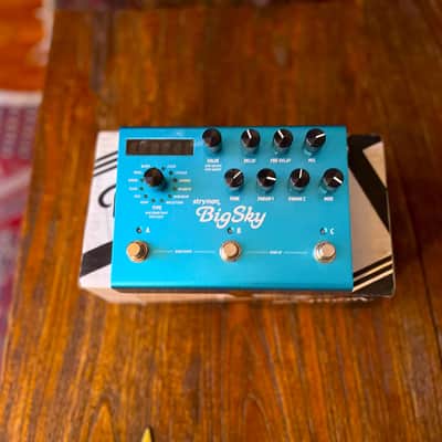 Strymon Big Sky Reverb 2013 - Present - Blue | Reverb