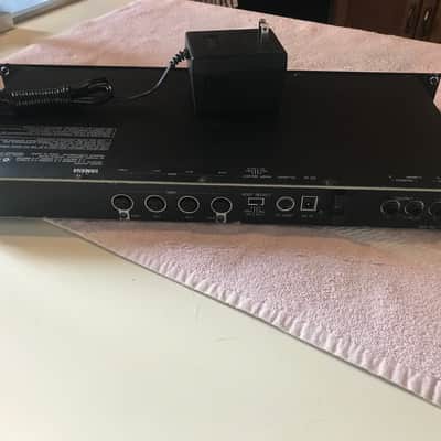 Yamaha MU100R Tone Generator Sound Module Synthesizer w/ New | Reverb