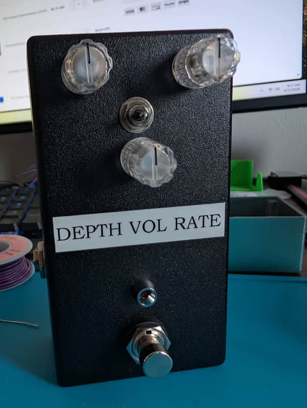 tolstokes percussion hummingbird tremolo clone textured black | Reverb