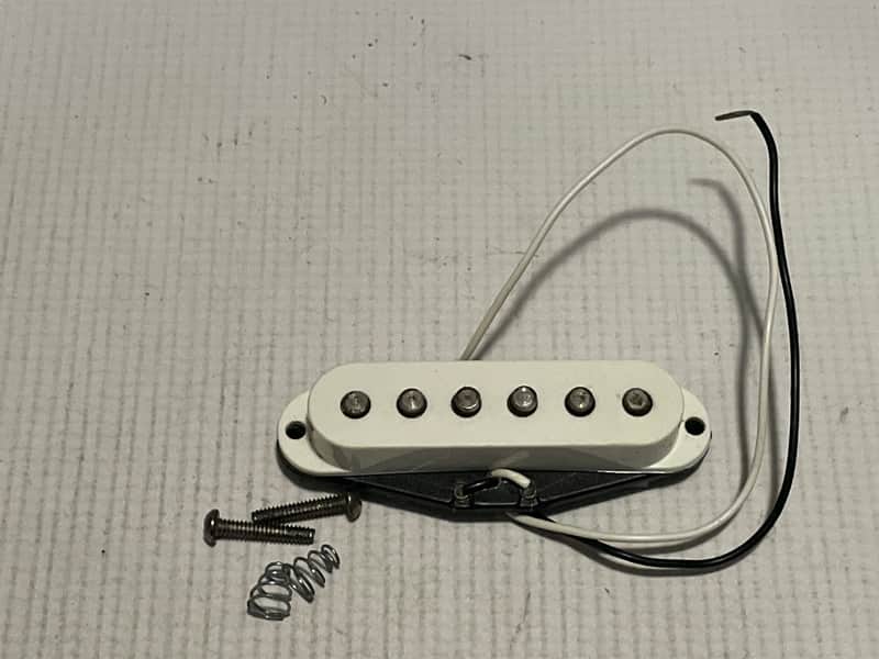 1995 MIM Fender Mexican Standard Stratocaster Single Coil | Reverb