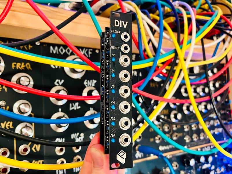 Eurorack Clock Divider DIY Kit | Reverb Canada
