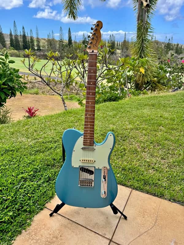 Fender Player Plus Nashville Telecaster with Pau Ferro | Reverb Canada