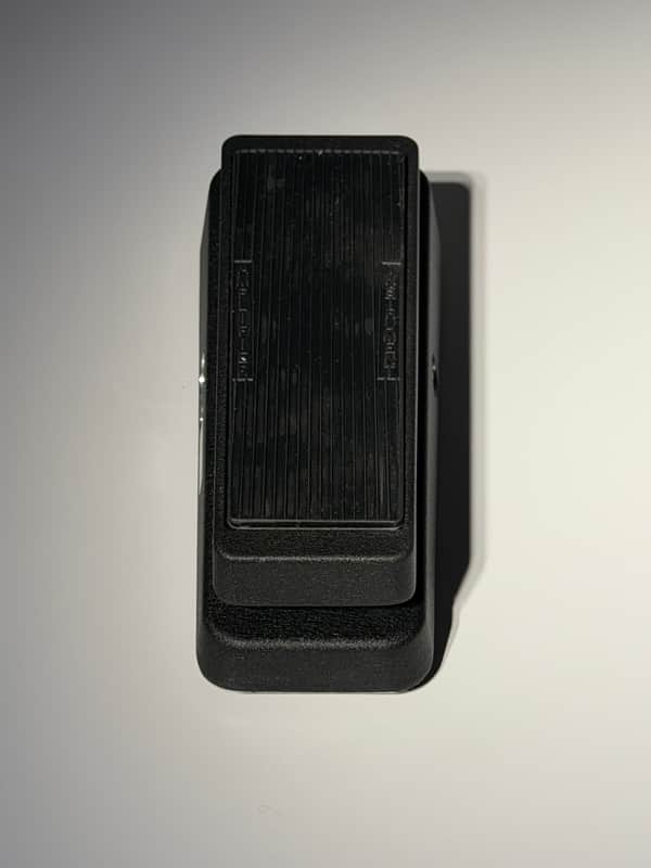 Dunlop GCB95 Cry Baby Standard Wah 1982 - Present - Black | Reverb