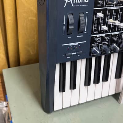 Arturia Mini Brute Monophonic Synthesizer 2010s | Reverb