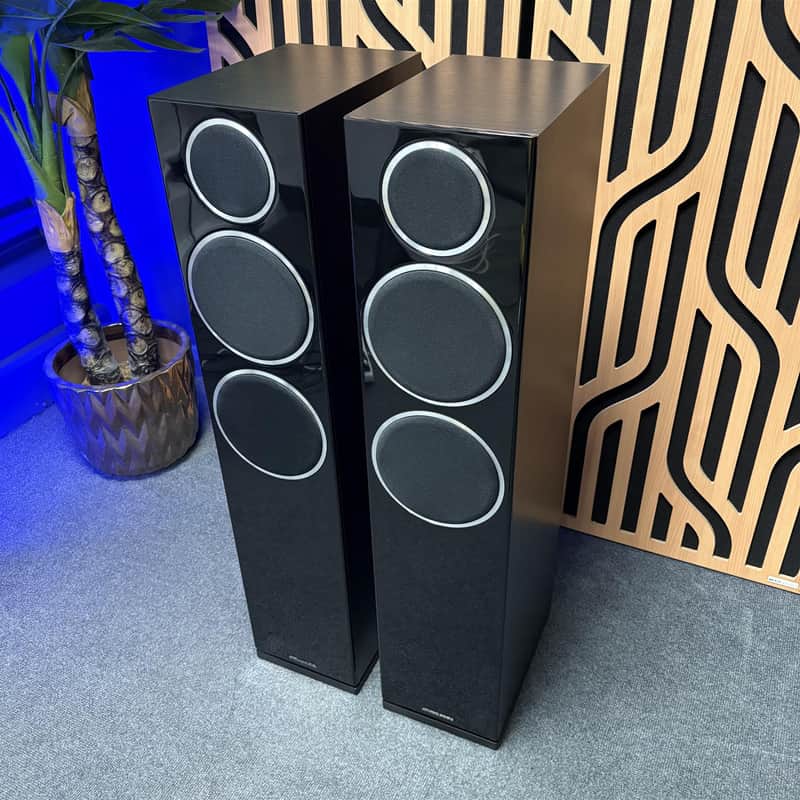 Wharfedale Diamond 230 Black Speakers | Reverb