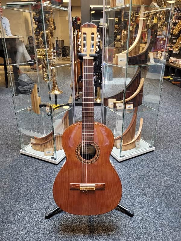 Juan Salvador Modelo 10 Classical Guitar | Reverb
