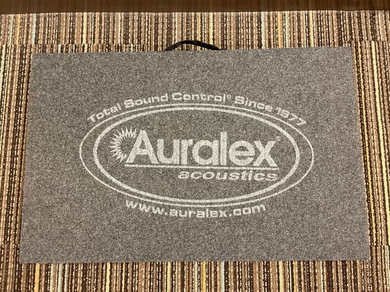 Auralex Auralex Acoustics GreatGRAMMA v2 Isolation Platform | Reverb
