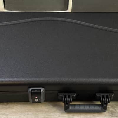 Fender American Ultra Elite Deluxe Molded Jazz Precision Bass | Reverb