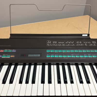 Yamaha DX7 Programmable Algorithm Synthesizer 1983 - 1987 - | Reverb