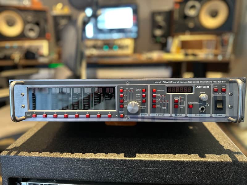 Aphex 1788A – 8 Channel Remote Mic Preamp (w/ ADAT & AES) | Reverb