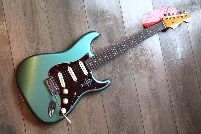 FENDER "American Pro Cls Strat Faded Sherwood Green Metallic" | Reverb