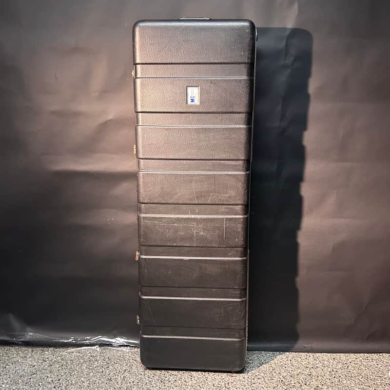 MTS Products 61-Key Keyboard Hard Shell Case w/ Wheels - Grey | Reverb