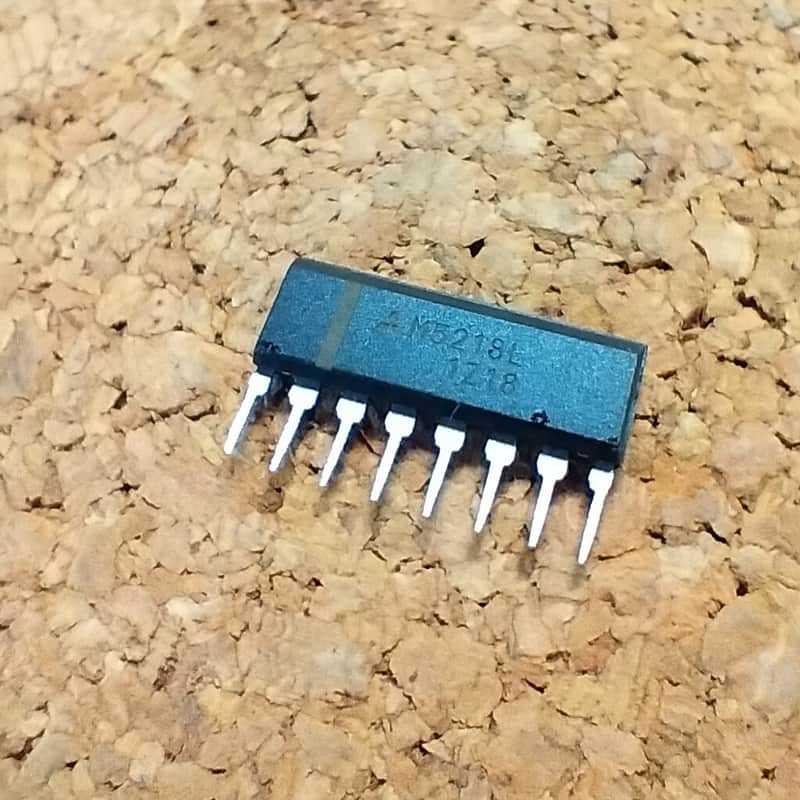 M5218L MITSUBISHI x2pcs: for Roland TR-808, TR-909, etc. :: | Reverb