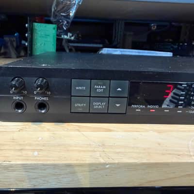 Korg A3 Stereo Multi Effects - U2 in the 90's! | Reverb