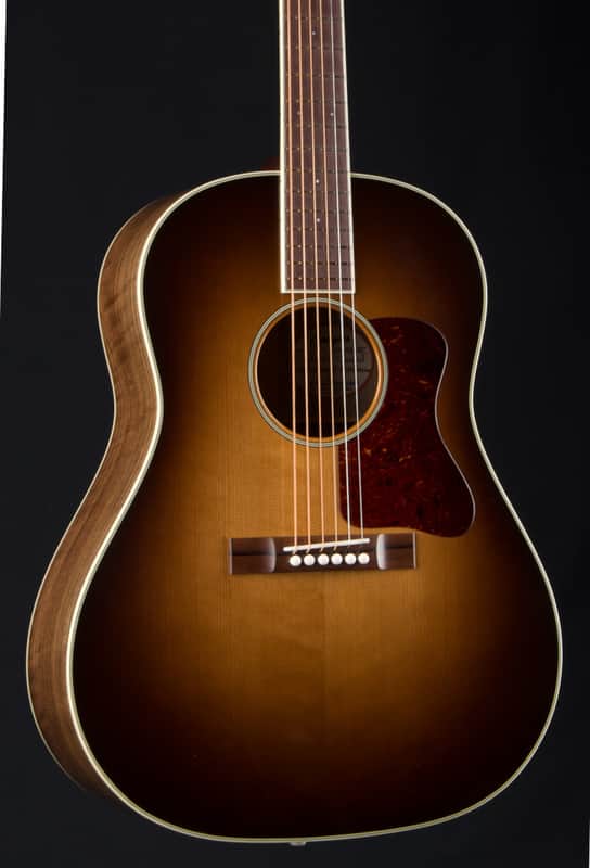 Bourgeois Slope D Standard Short Scale Sunburst Aged | Reverb Czechia