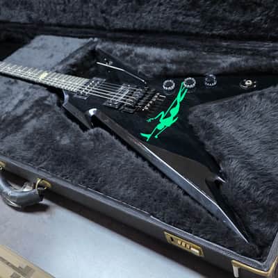 DIMEBAG DARRELL'S LAST GUITAR - Pantera Artist Prototype Dean | Reverb