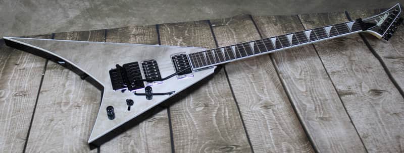 Jackson Pro Plus RR24 Rhoads Mirror W/Gator Gigbag - 2024 | Reverb