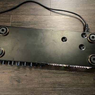 VocoPro DA-1055 pro 6 channel mic mixer w/ Effects | Reverb