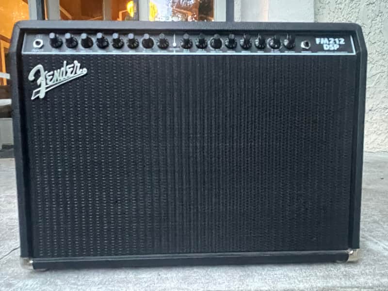 Fender FM 212 DSP 2-Channel 100-Watt 2x12" Solid State Guitar | Reverb