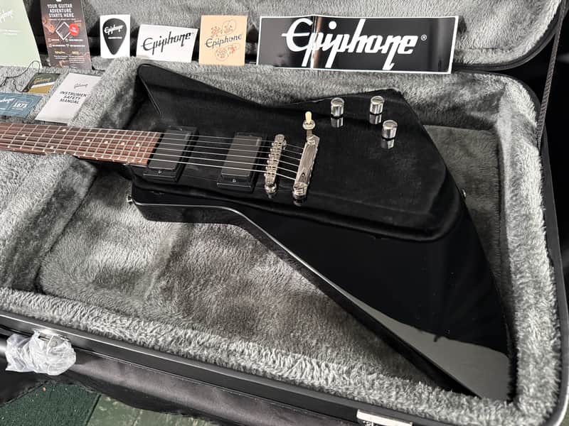 2026 Epiphone Explorer 80s EMG - Ebony - Epiphone | Reverb Romania