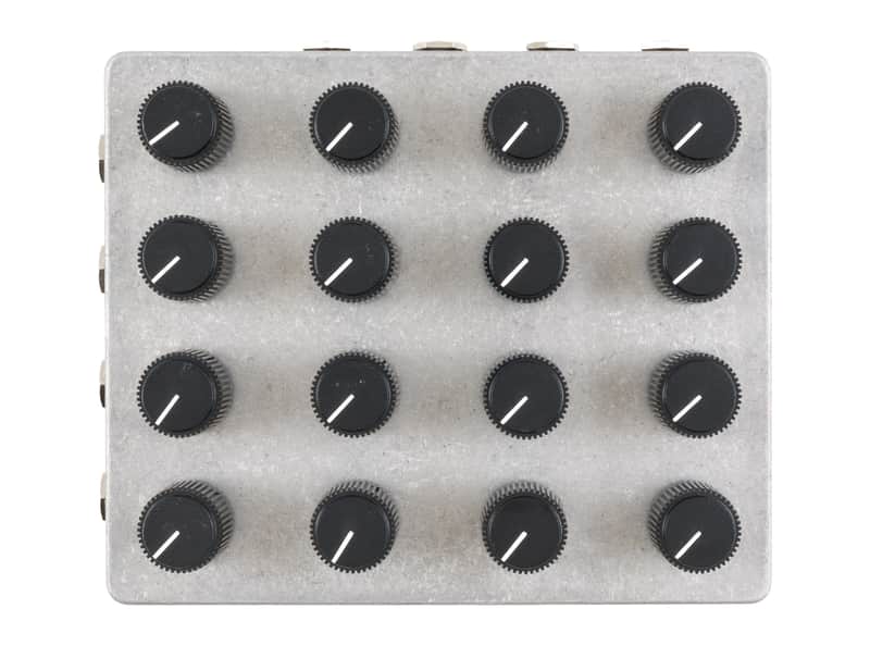 Rucci Electronics 4x4 Matrix Mixer [USED] | Reverb UK