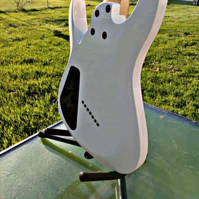 Harley Benton 7 string fan fret - White | Reverb