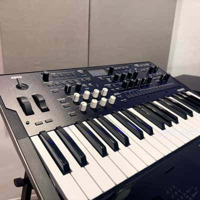 Korg Wavestate 37-Key Wave Sequencing Synthesizer - Black | Reverb