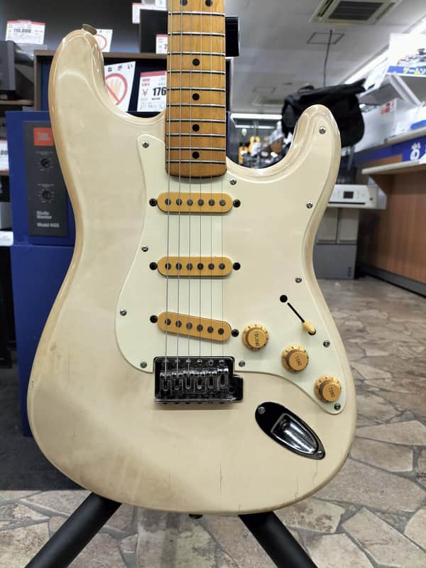 Fender Mexico Stratocaster Electric Guitar - Iconic | Reverb Australia